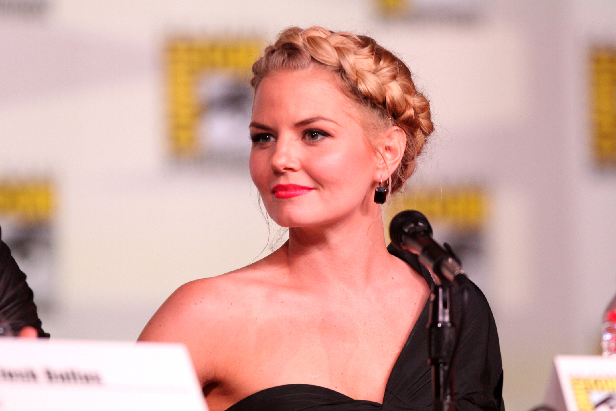 2160x1440 Resolution Jennifer Morrison Hair Style Images 2160x1440 ...