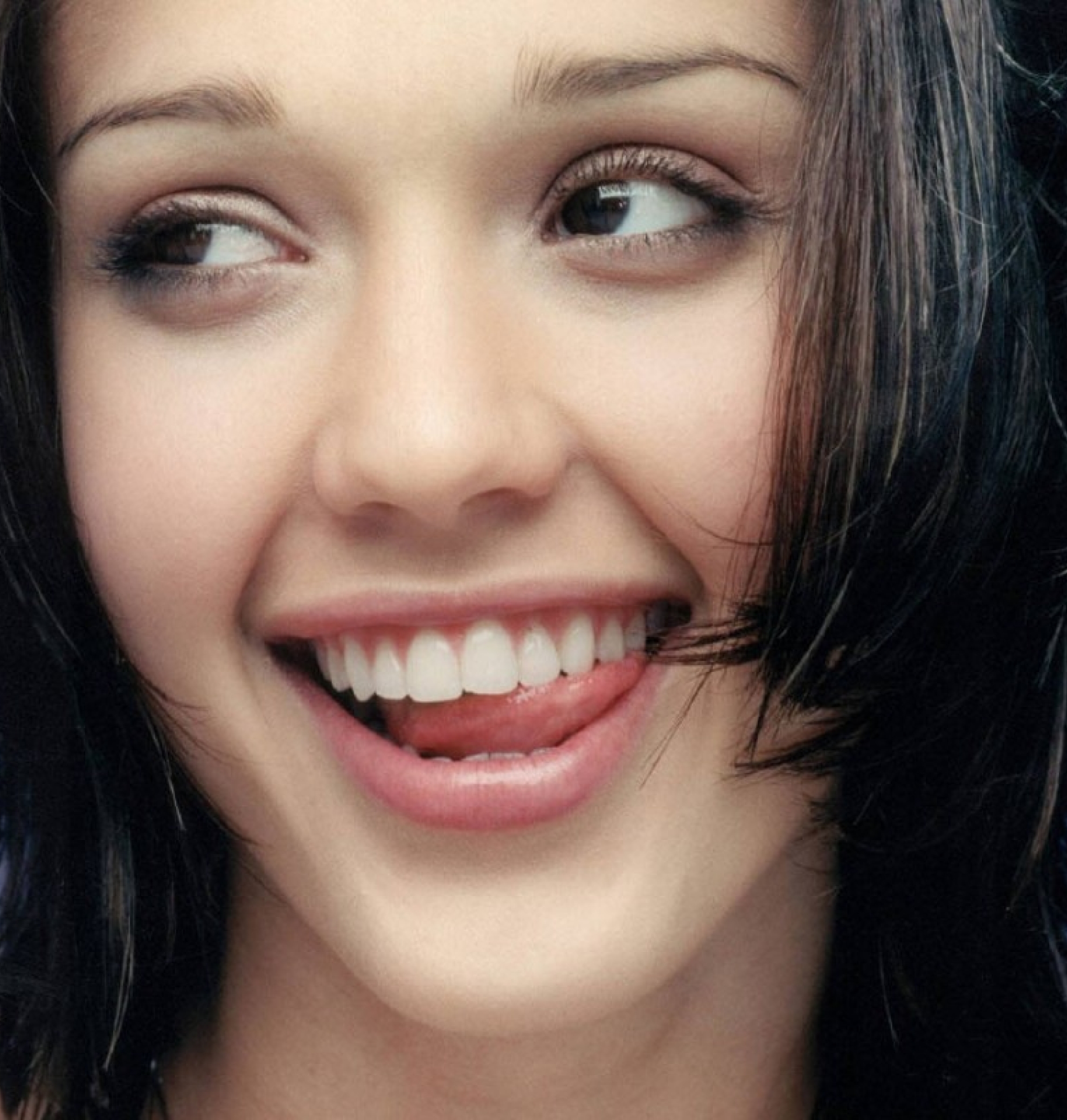 1980x2080 Resolution Jessica Alba Rare Images 1980x2080 Resolution ...
