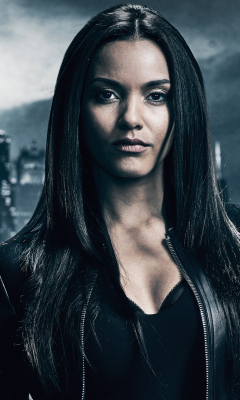 240x400 Resolution Jessica Lucas as Tabitha Galavan in Gotham Acer E100 ...