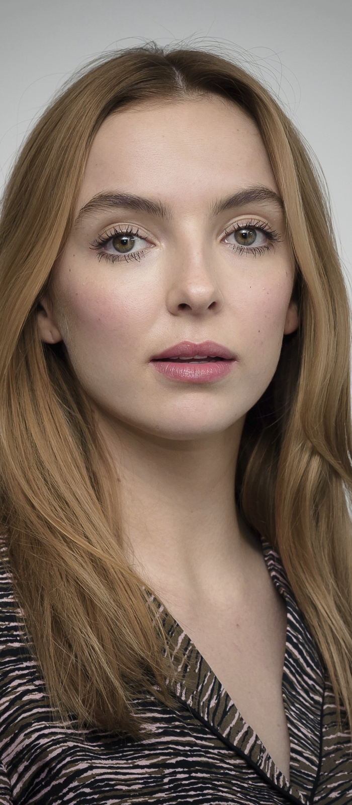 700x1600 Jodie Comer Killing Eve Actress 700x1600 Resolution Wallpaper ...