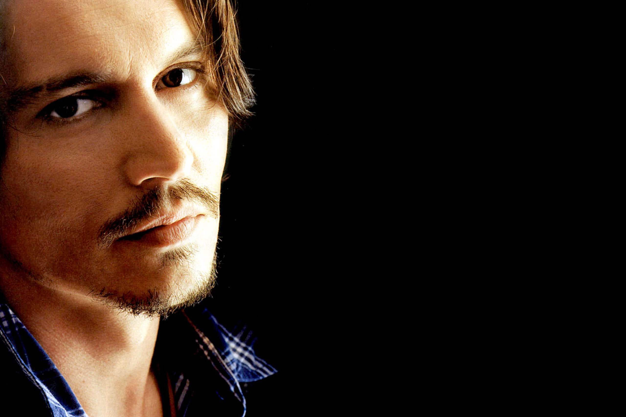 2560x1707 Resolution Johnny Depp Sad Images 2560x1707 Resolution ...