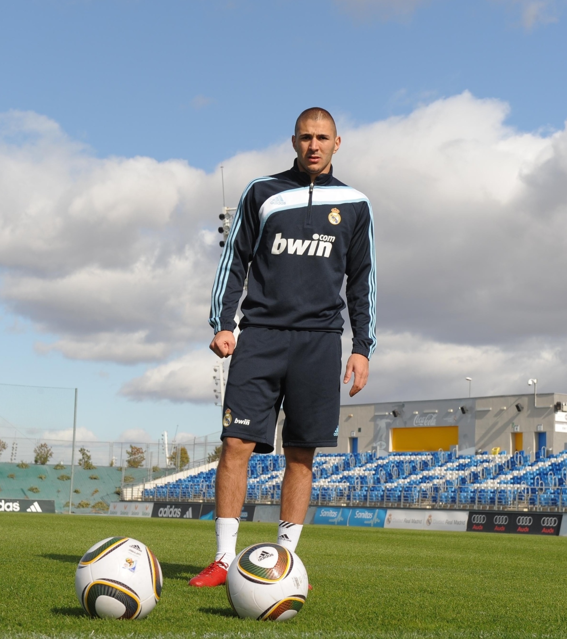 2200x2480 Resolution karim benzema, real, footballer 2200x2480 ...