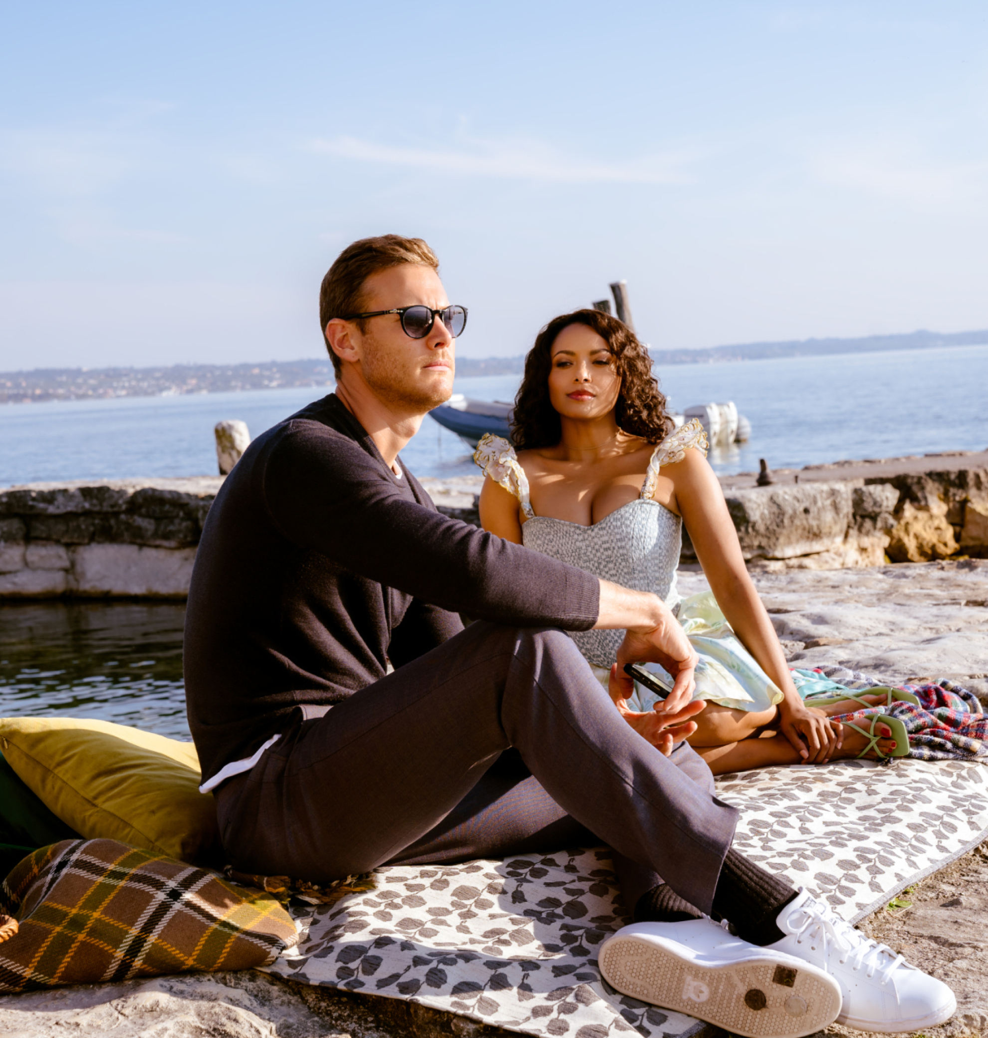 1980x2080 Kat Graham and Tom Hopper Love In The Villa 1980x2080 ...