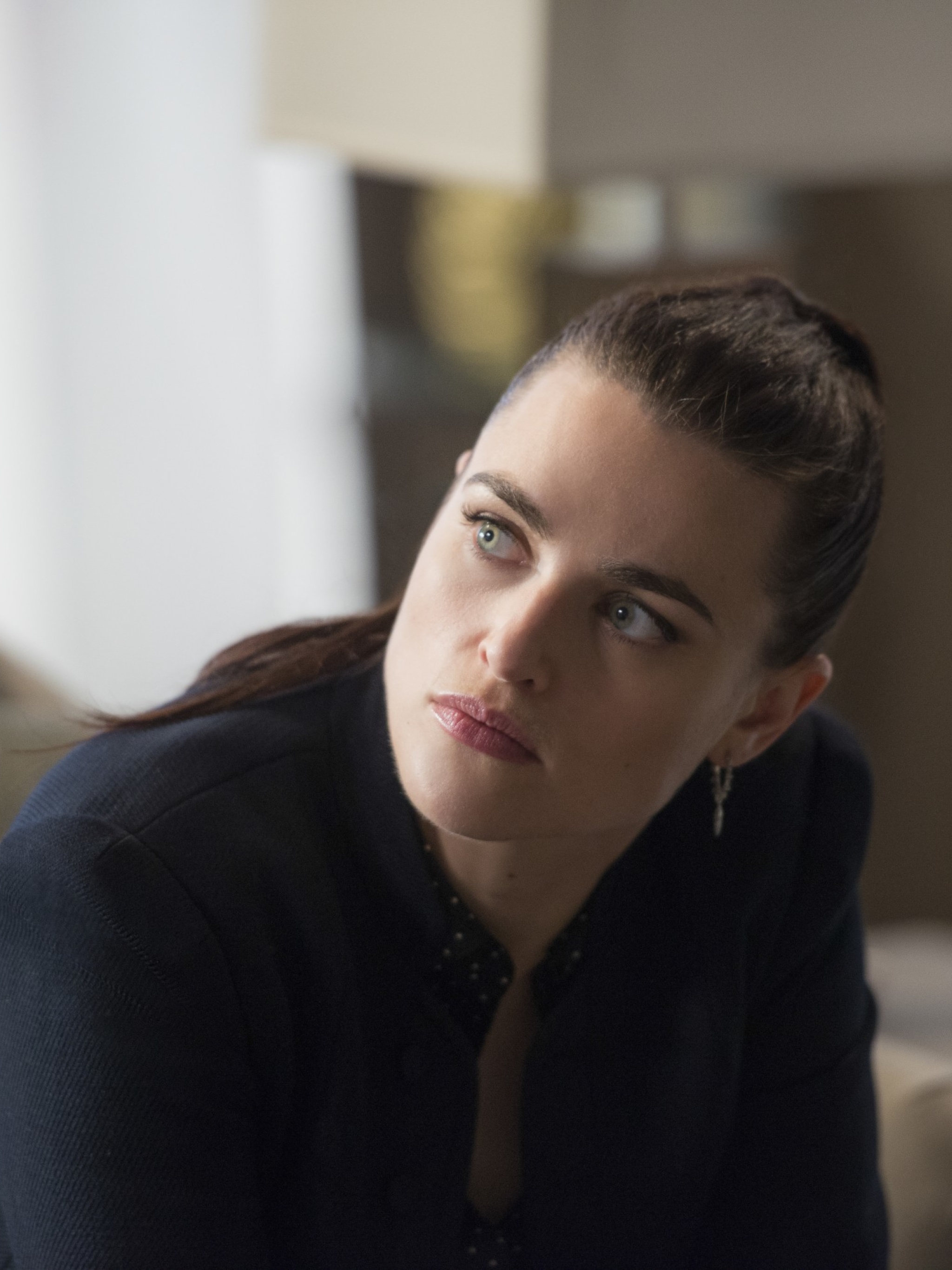2048x2732 Resolution Katie McGrath As Lena Luthor In Supergirl ...
