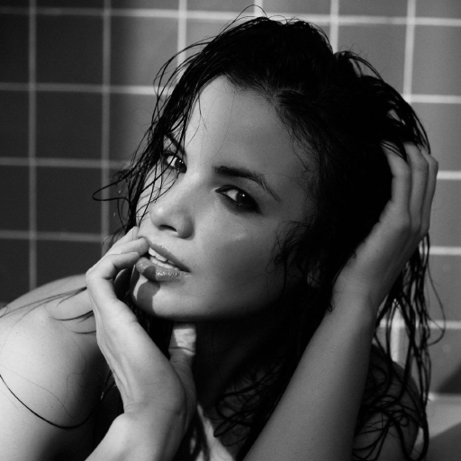 512x512 Resolution Katrina Law 512x512 Resolution Wallpaper ...