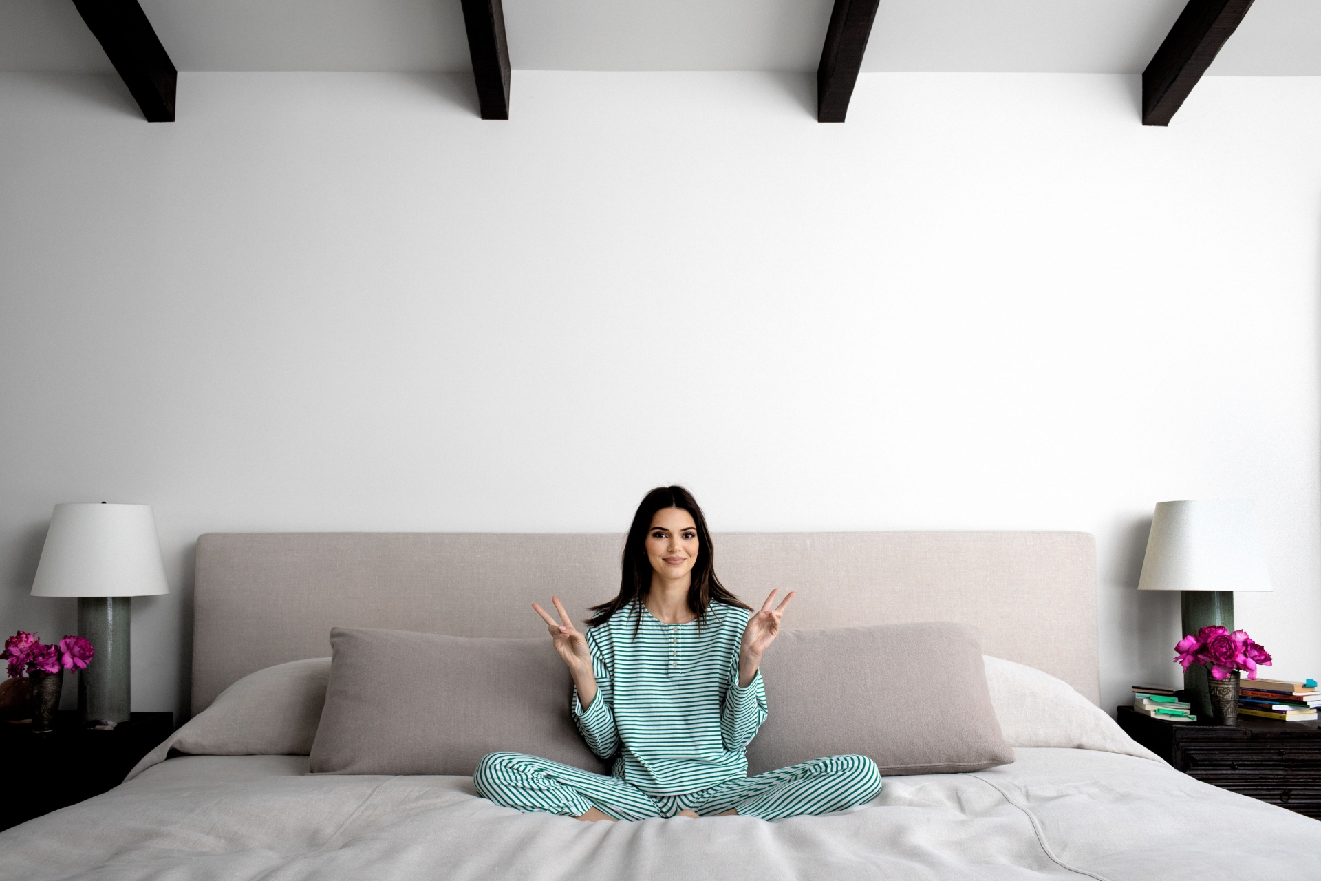 1920x1280 Kendall Jenner Home Photoshoot 2020 1920x1280 Resolution ...