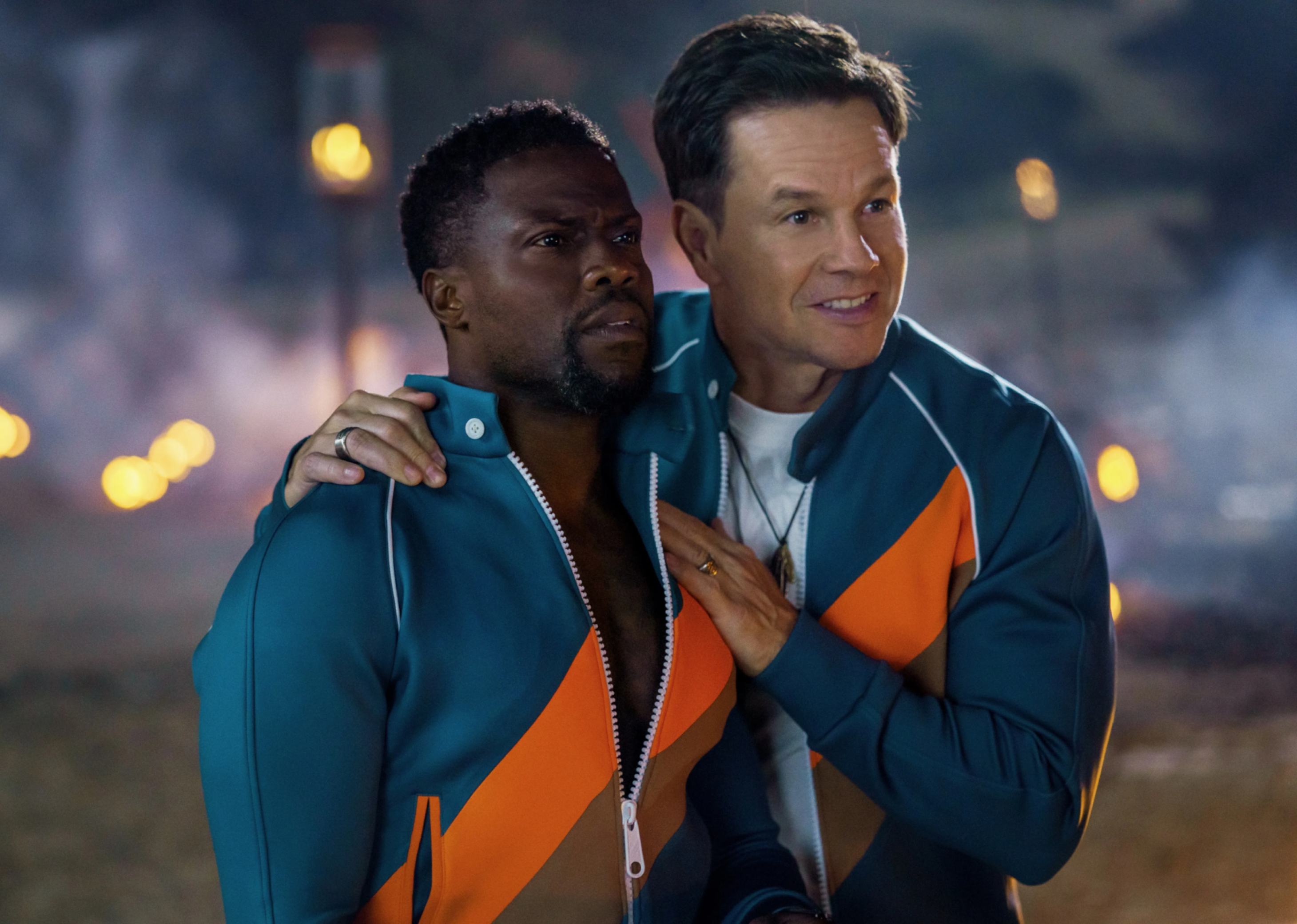 2920x2080 Resolution Kevin Hart x Mark Wahlberg Me Time HD 2920x2080 ...