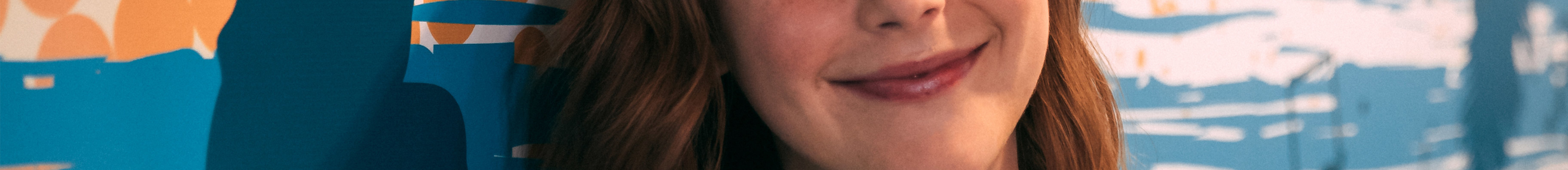 7680x832 Resolution Kiernan Shipka Actress Smile 2020 7680x832 ...