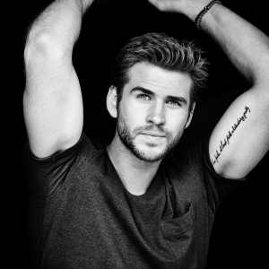 300x300 Resolution liam hemsworth, actor, smile 300x300 Resolution ...