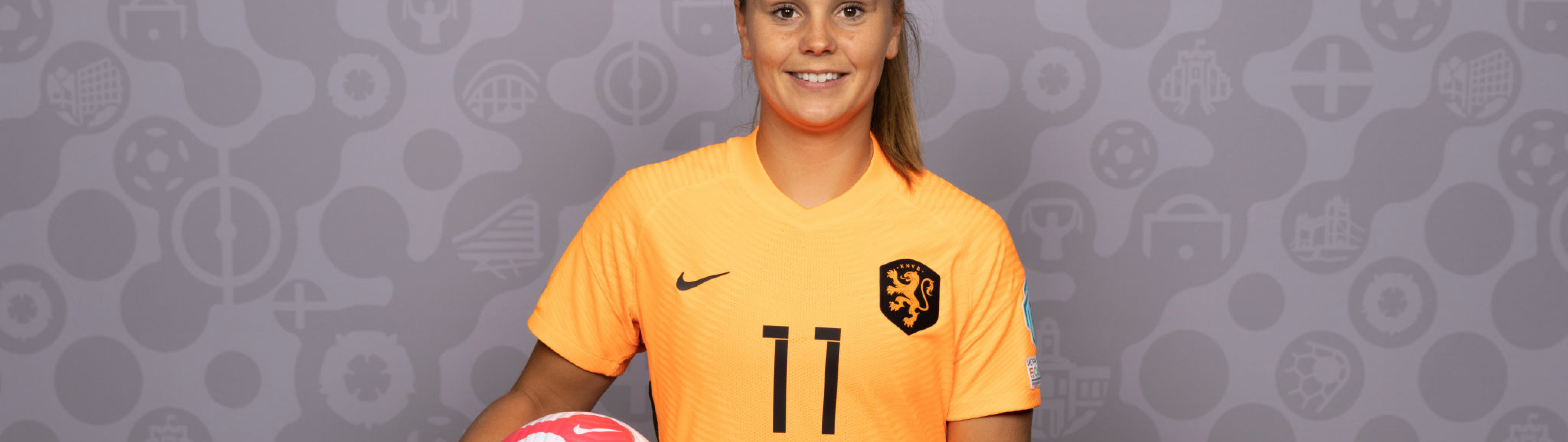 5120x1444 Resolution Lieke Martens HD 5120x1444 Resolution Wallpaper ...