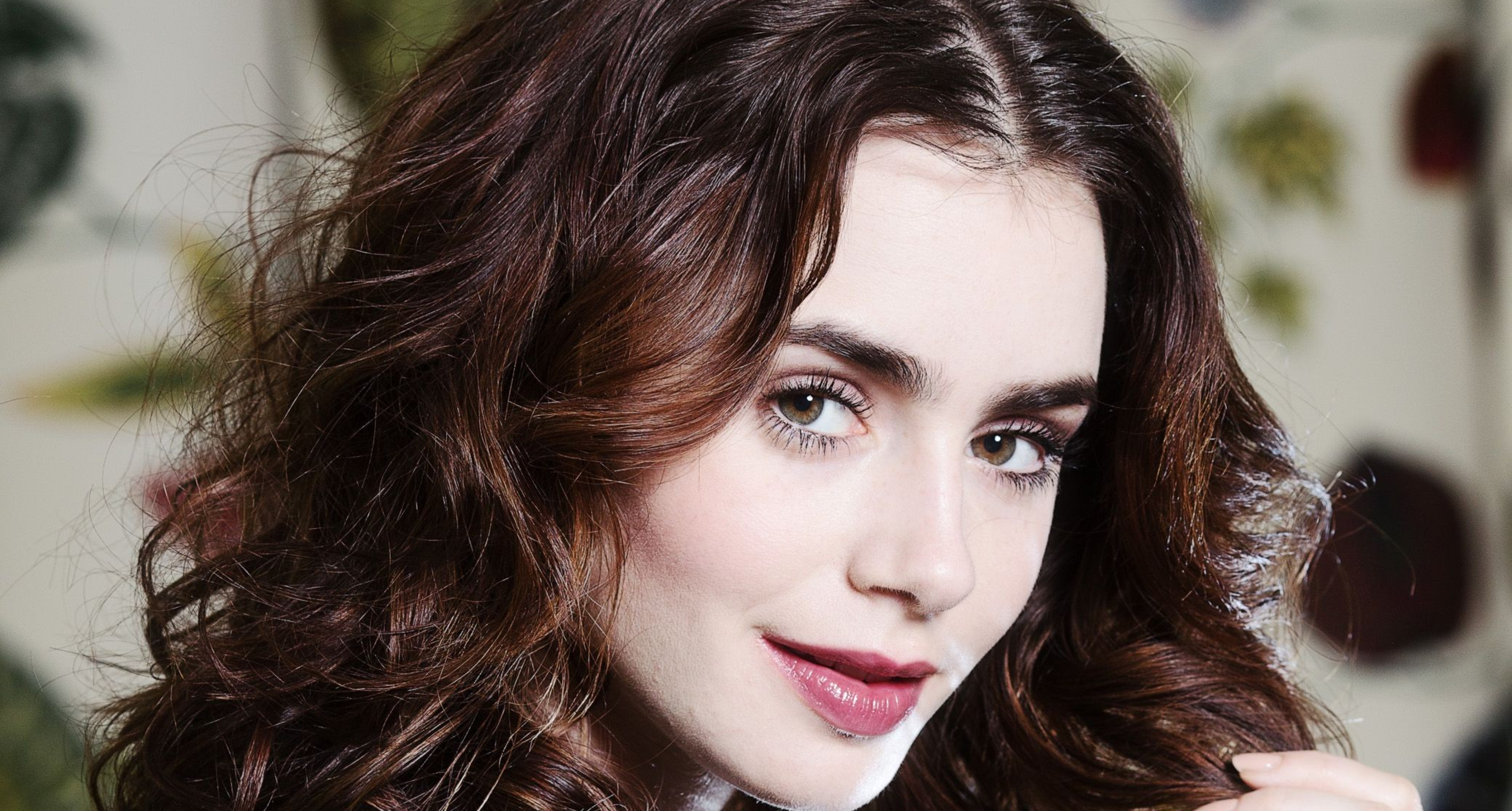 3840x2060 Resolution Lily Collins Actress 3840x2060 Resolution ...