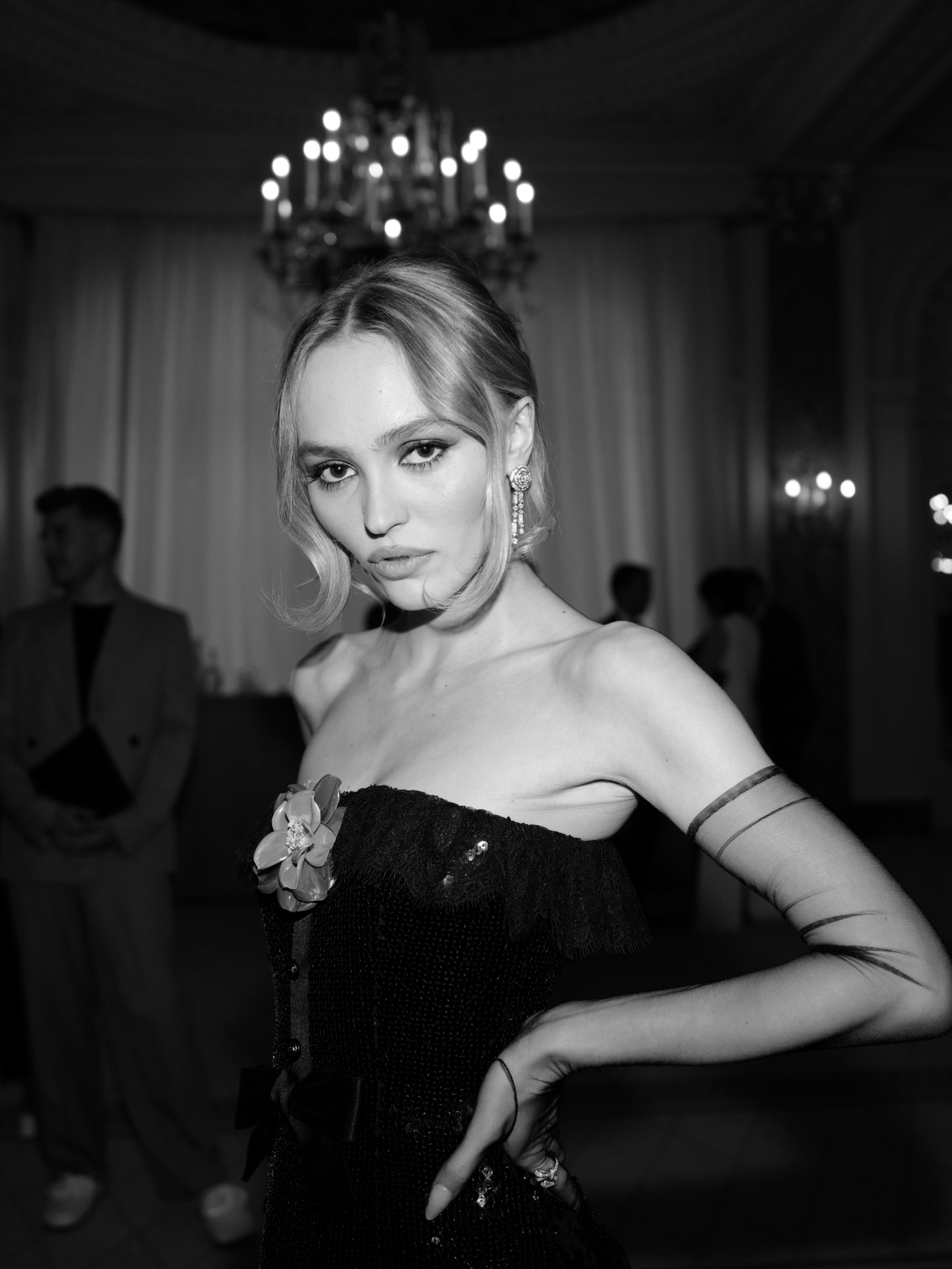 1536x2048 Resolution Lily Rose Depp Monochrome Photoshoot 1536x2048 ...