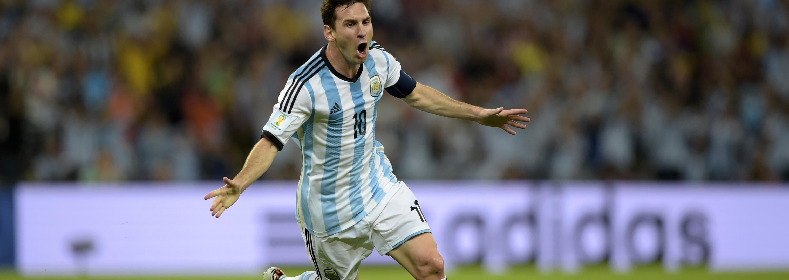 3040x1080 Resolution Lionel Messi 4k Celebration 3040x1080 Resolution ...