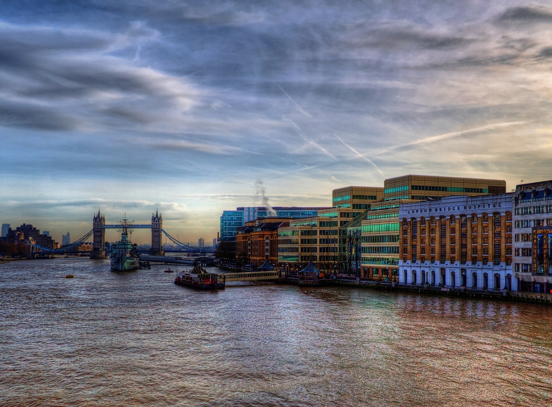 1900x1400 Resolution london, thames, ships 1900x1400 Resolution ...