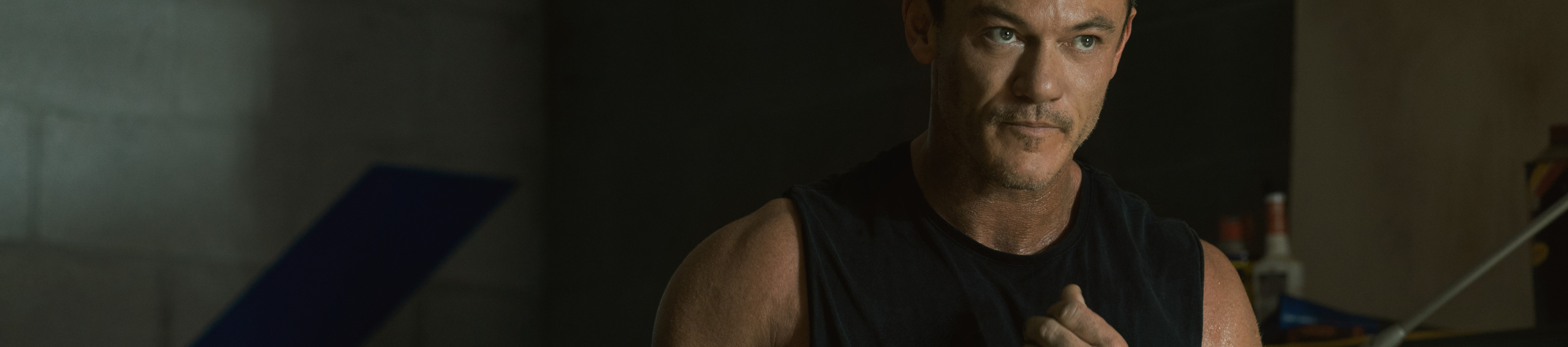 4880x1080 Luke Evans Echo 3 Season 2022 4880x1080 Resolution Wallpaper ...