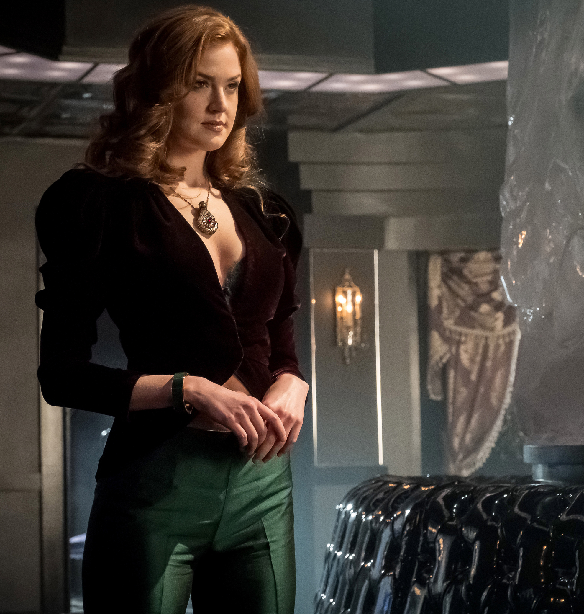 1980x2080 Resolution Maggie Geha As Poison Ivy Gotham Season 4 ...