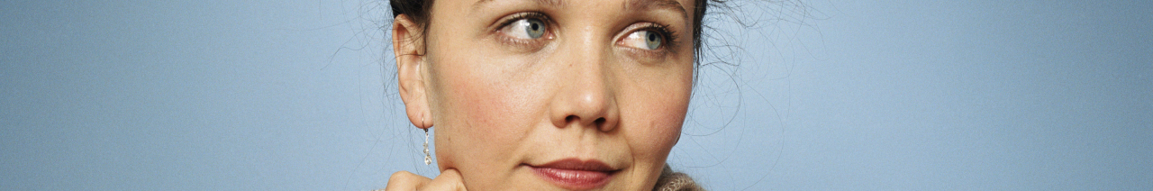 1280x212 Resolution Maggie Gyllenhaal Side Pose 1280x212 Resolution ...