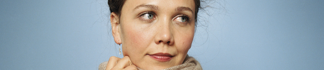 1125x243 Resolution Maggie Gyllenhaal Side Pose 1125x243 Resolution ...