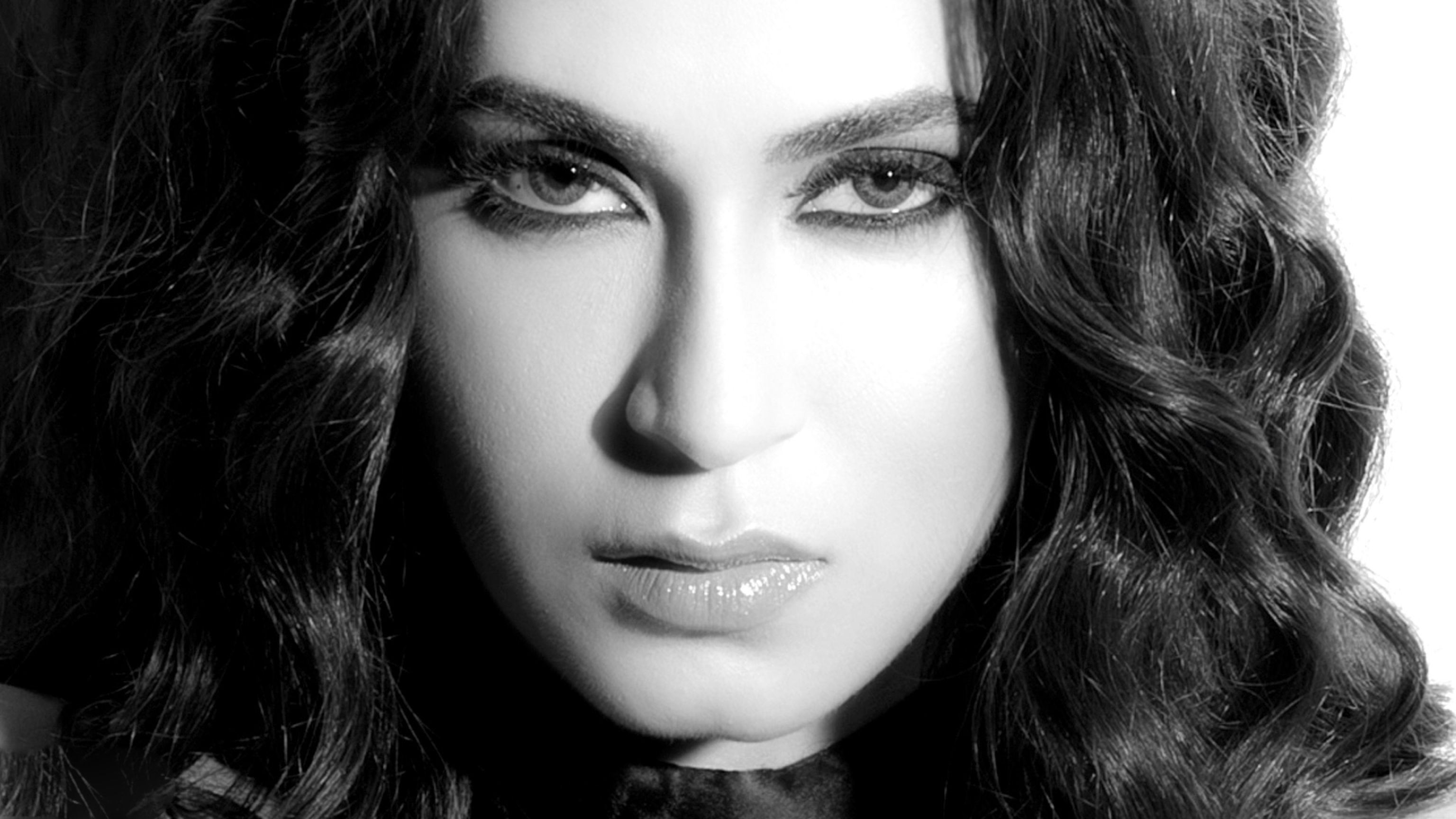 3072x1728 Resolution Mansha Bahl Latest Unseen Wallpapers 3072x1728 ...