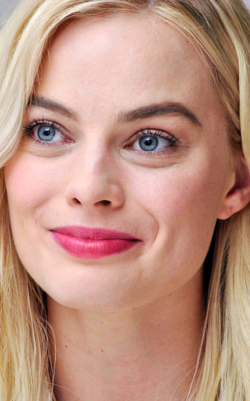 801x1281 Resolution Margot Robbie Smiling 801x1281 Resolution Wallpaper ...