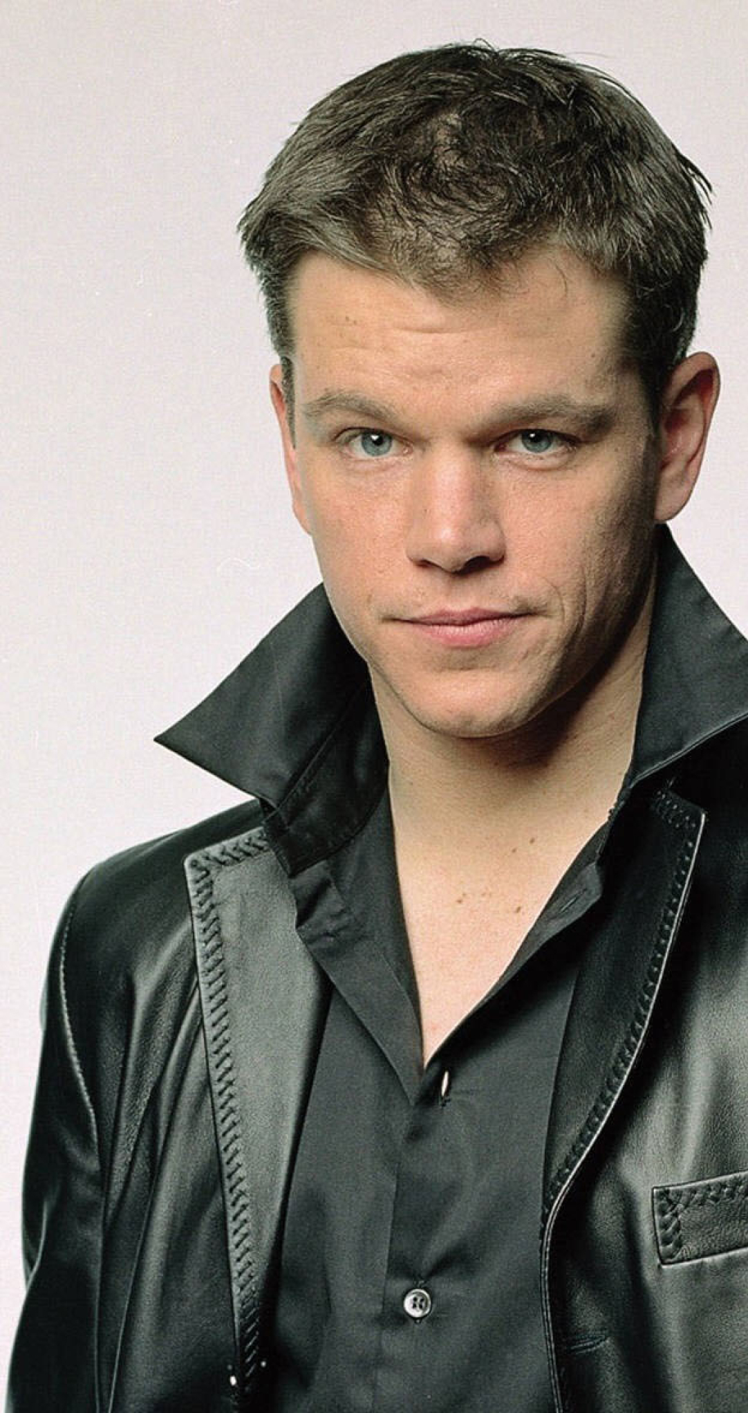 1082x2042 Resolution Matt Damon In Black Jacket 1082x2042 Resolution ...