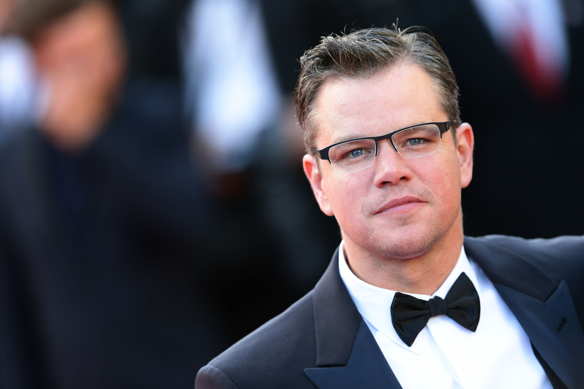 1920x1280 Matt Damon In Specs 1920x1280 Resolution Wallpaper, HD ...