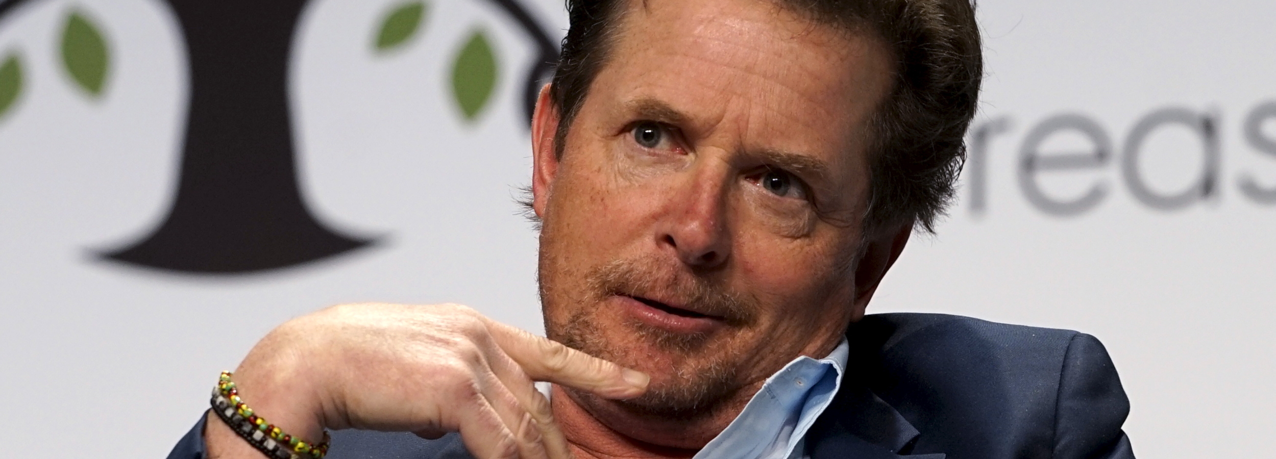 2500x900 Resolution michael j fox, actor, look 2500x900 Resolution ...