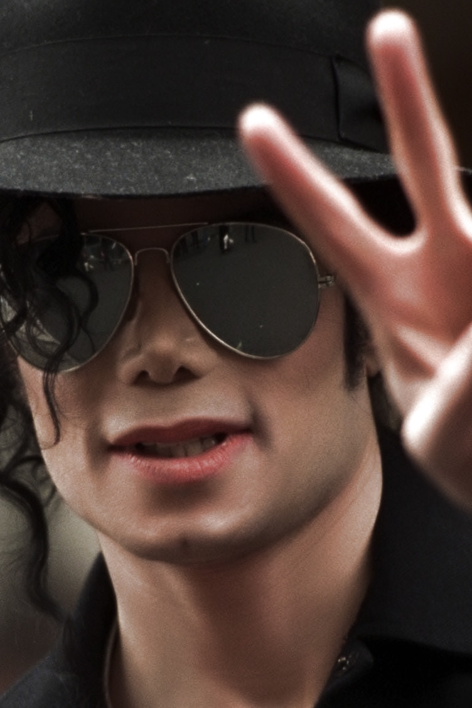 2000x3000 Resolution Michael Jackson Close up wallpapers 2000x3000 ...