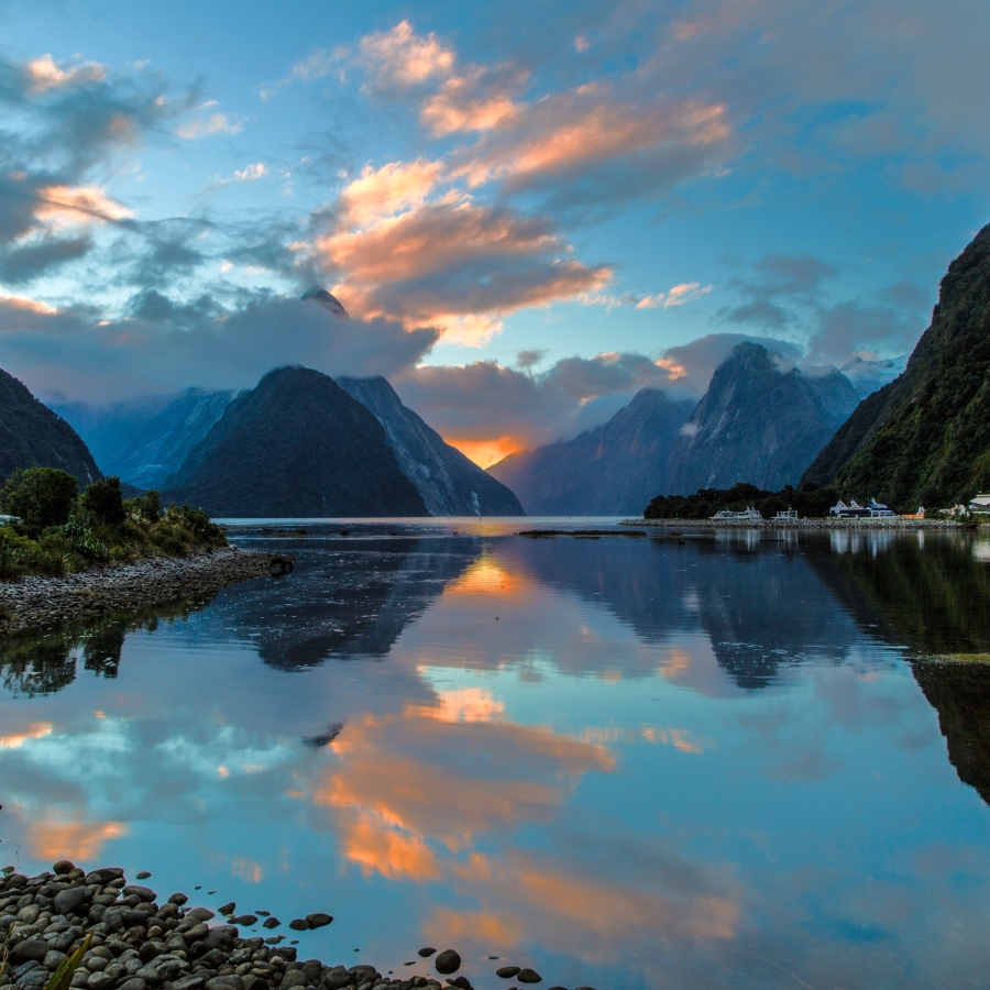 900x900 Resolution milford sound, new zealand, bay 900x900 Resolution ...