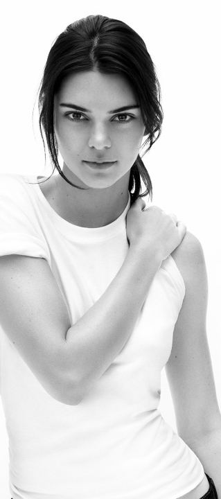 319x720 Resolution Model Kendall Jenner Monochrome 319x720 Resolution ...