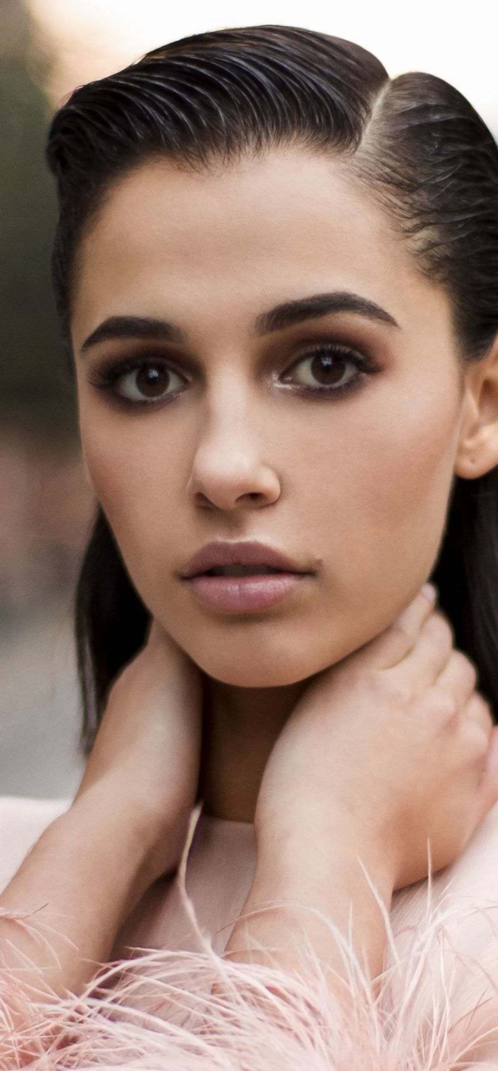 720x1548 Resolution Naomi Scott Aka Jasmine Aladdin Actress 720x1548 ...