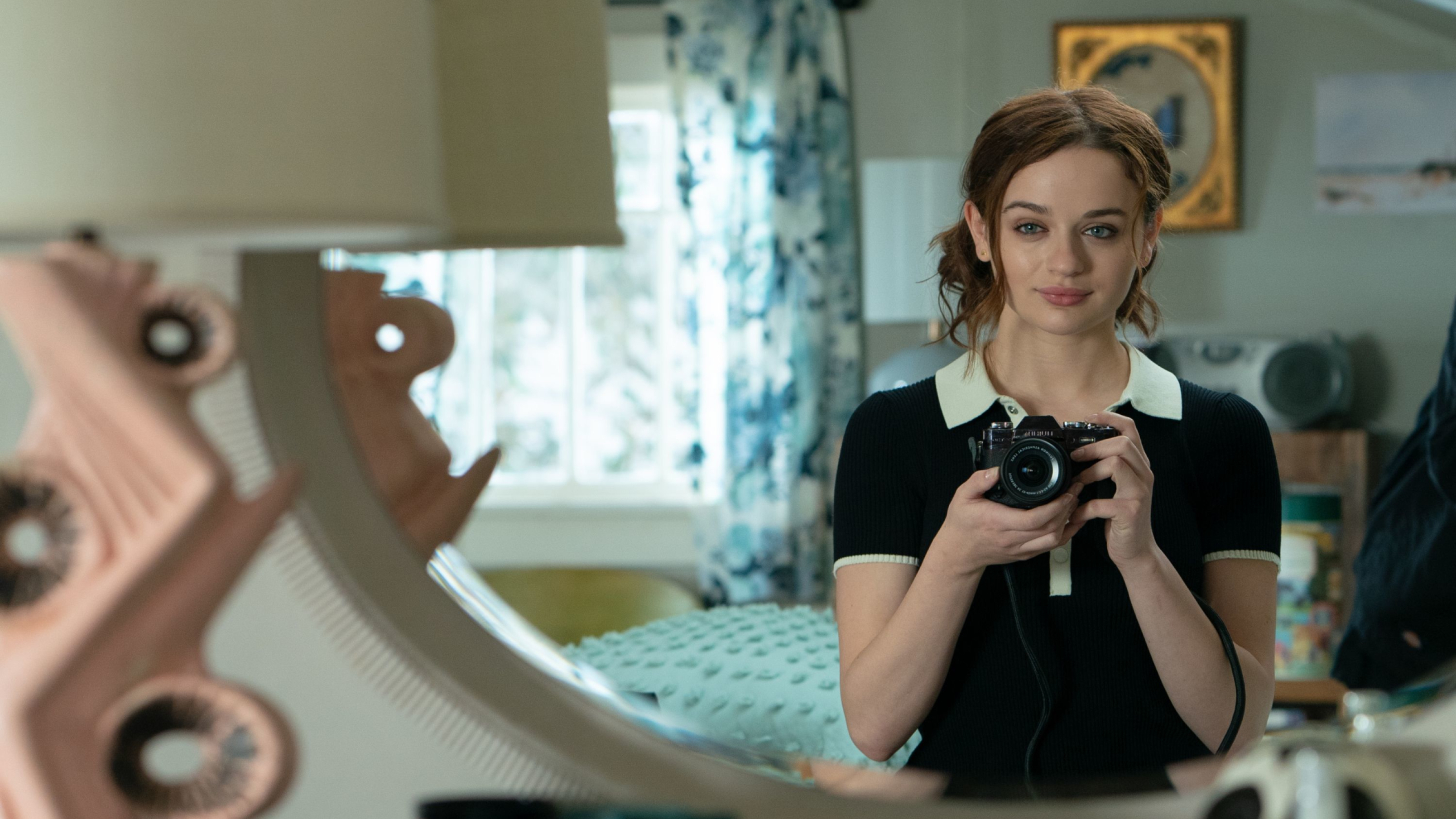 3215x1809 Resolution Netflix The In Between Movie 3215x1809 Resolution ...