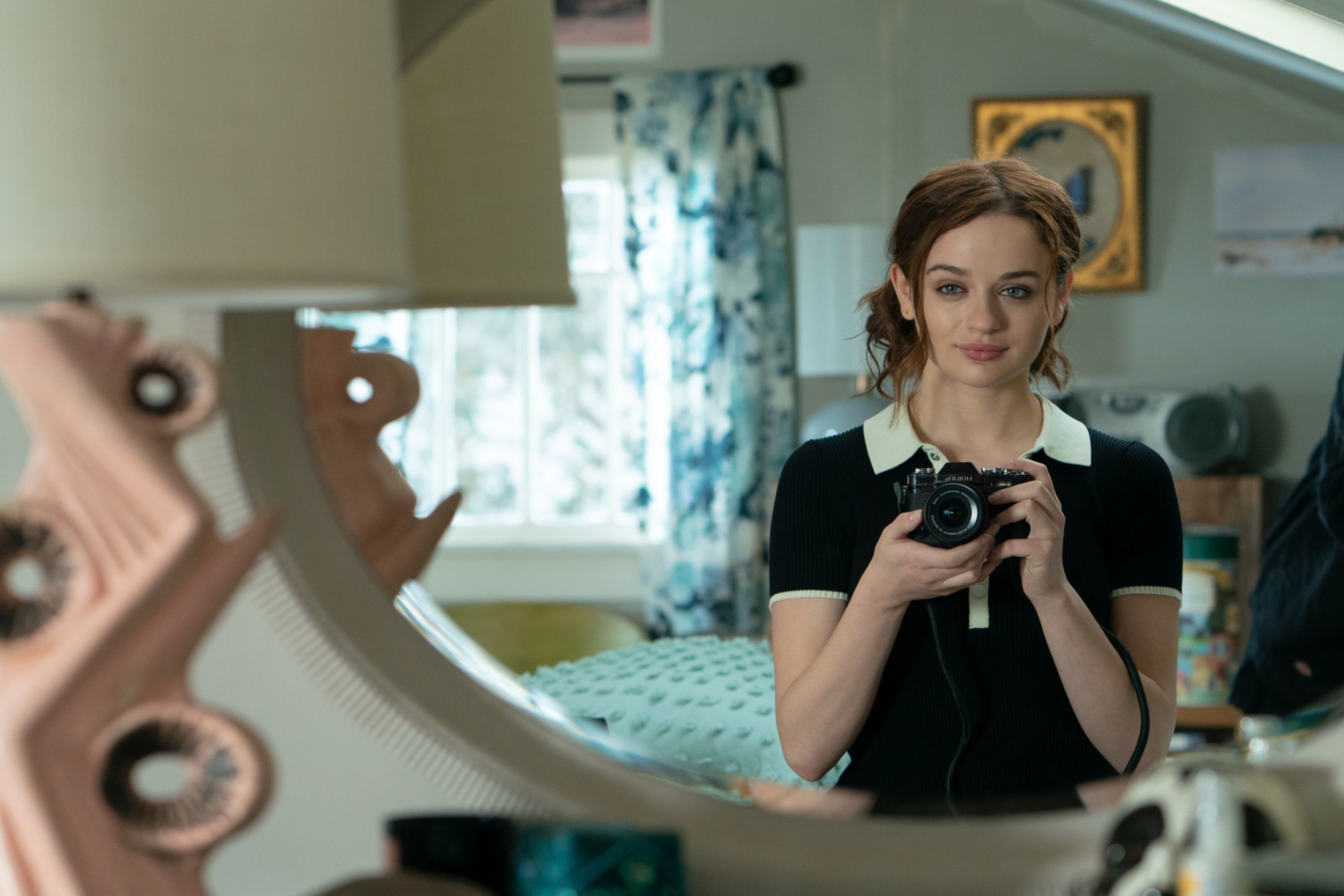 3840x2560 Resolution Netflix The In Between Movie 3840x2560 Resolution ...