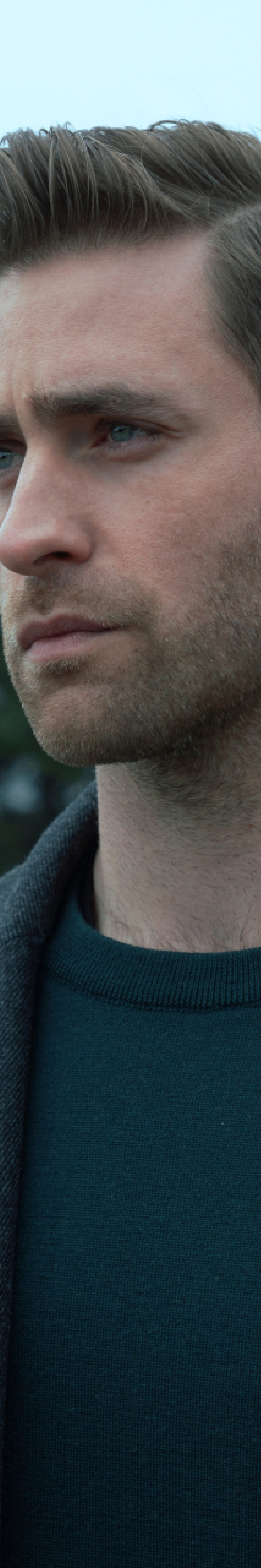 1500x9000 Resolution Oliver Jackson-Cohen Surface Season 1 1500x9000 ...