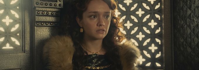 680x240 Resolution Olivia Cooke as Alicent 5K Hightower House of the ...