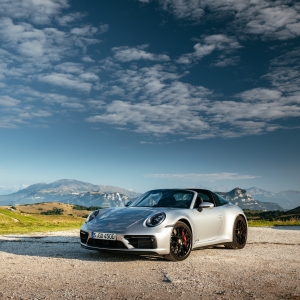 300x300 Resolution Porsche 911 Targa 4k 300x300 Resolution Wallpaper ...