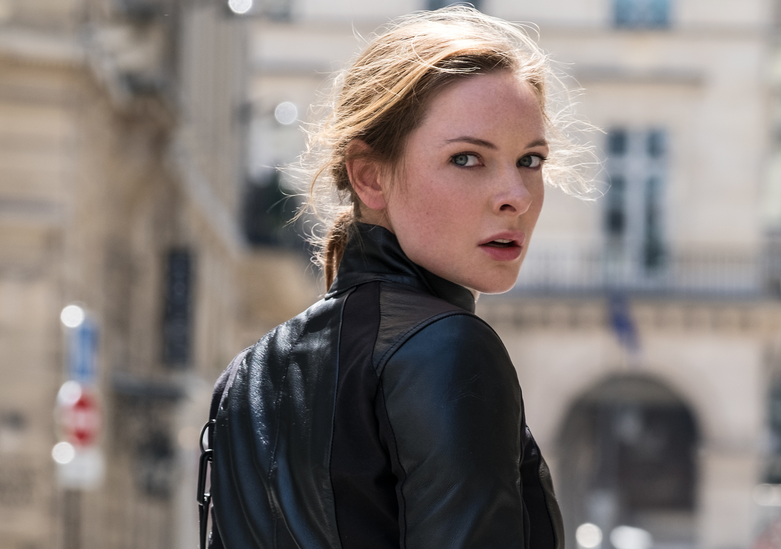 2560x1800 Rebecca Ferguson as Ilsa Faust in Mission Impossible Fallout ...