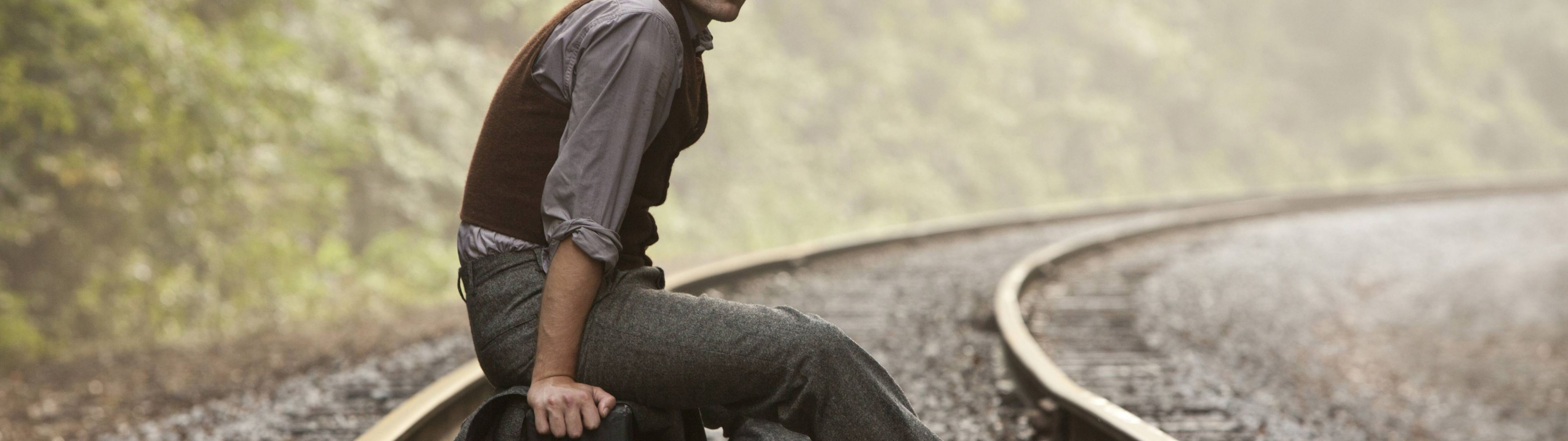 3840x1080 Resolution robert pattinson on rail track 3840x1080 ...