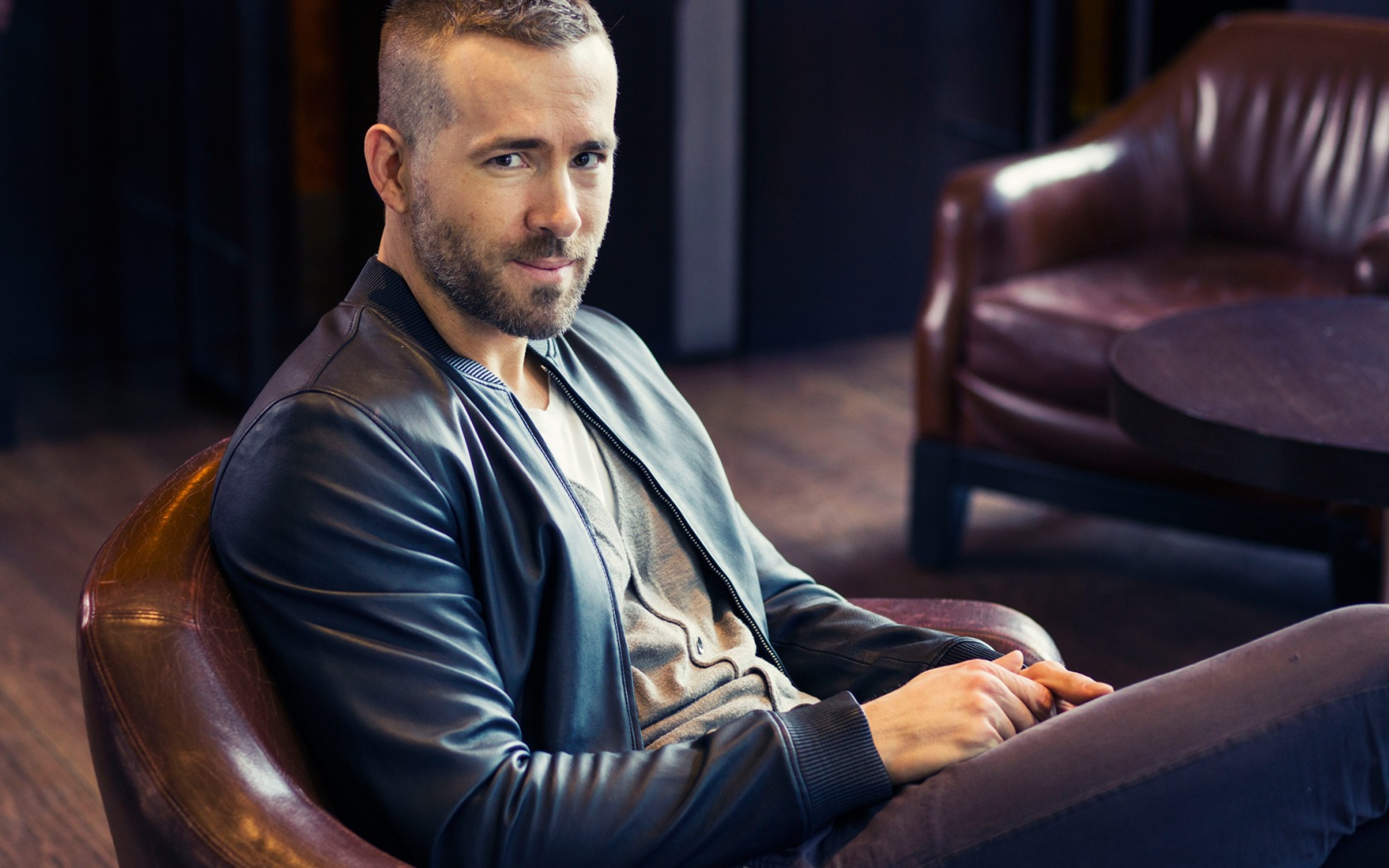 5120x3200 Resolution ryan reynolds, man, actor 5120x3200 Resolution ...