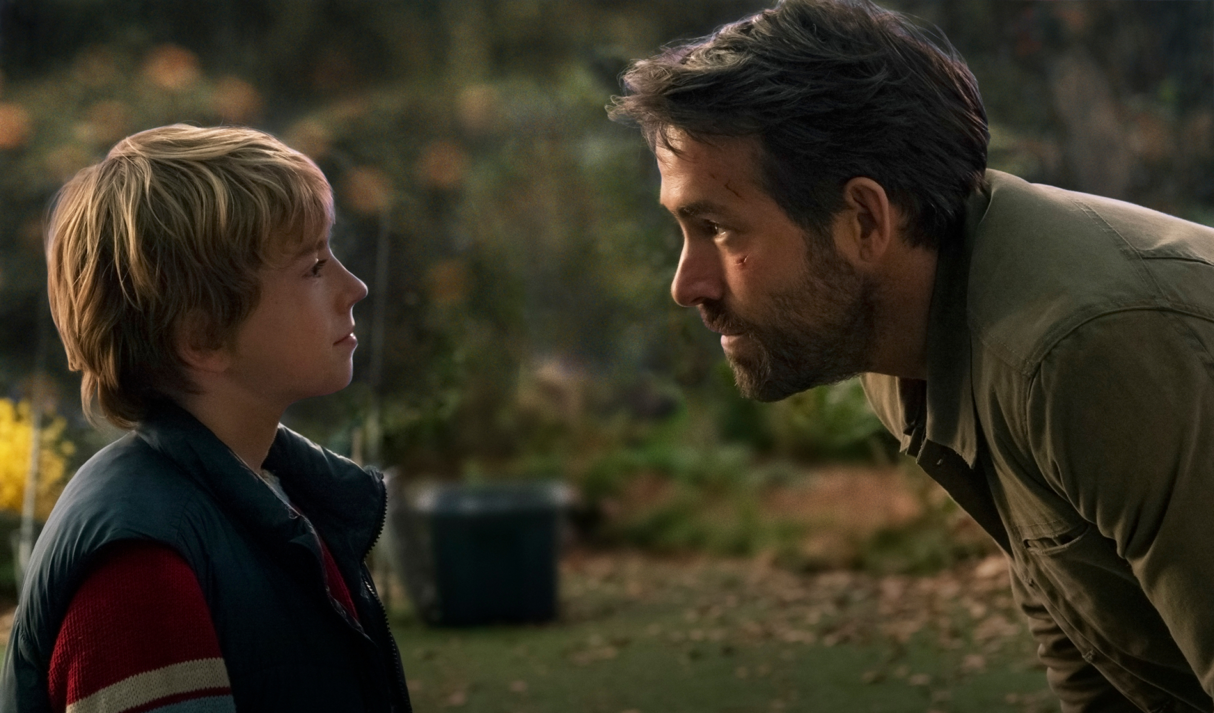 2450x1440 Resolution Ryan Reynolds The Adam Project Movie 2450x1440 ...