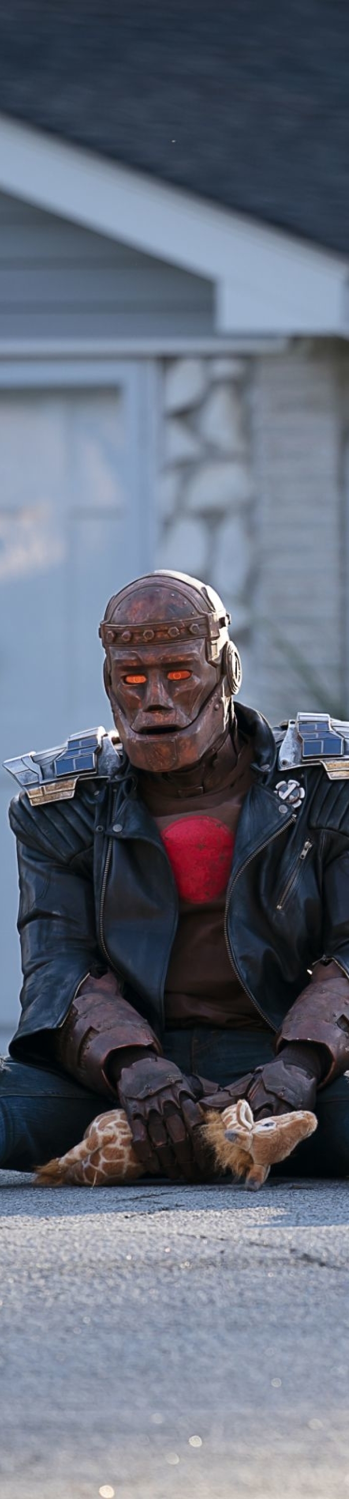 700x3000 Resolution Sad Robotman Doom Patrol 700x3000 Resolution ...