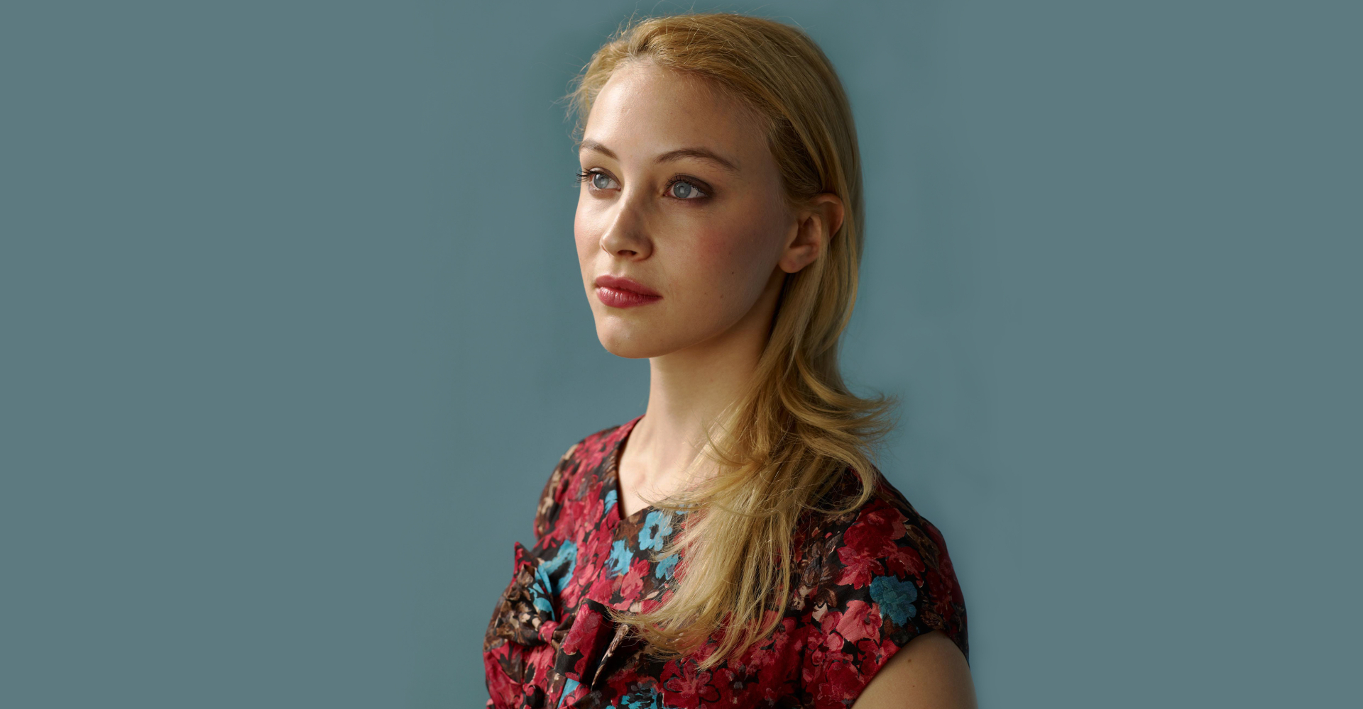 1920x1000 Resolution Sarah Gadon 1920x1000 Resolution Wallpaper ...
