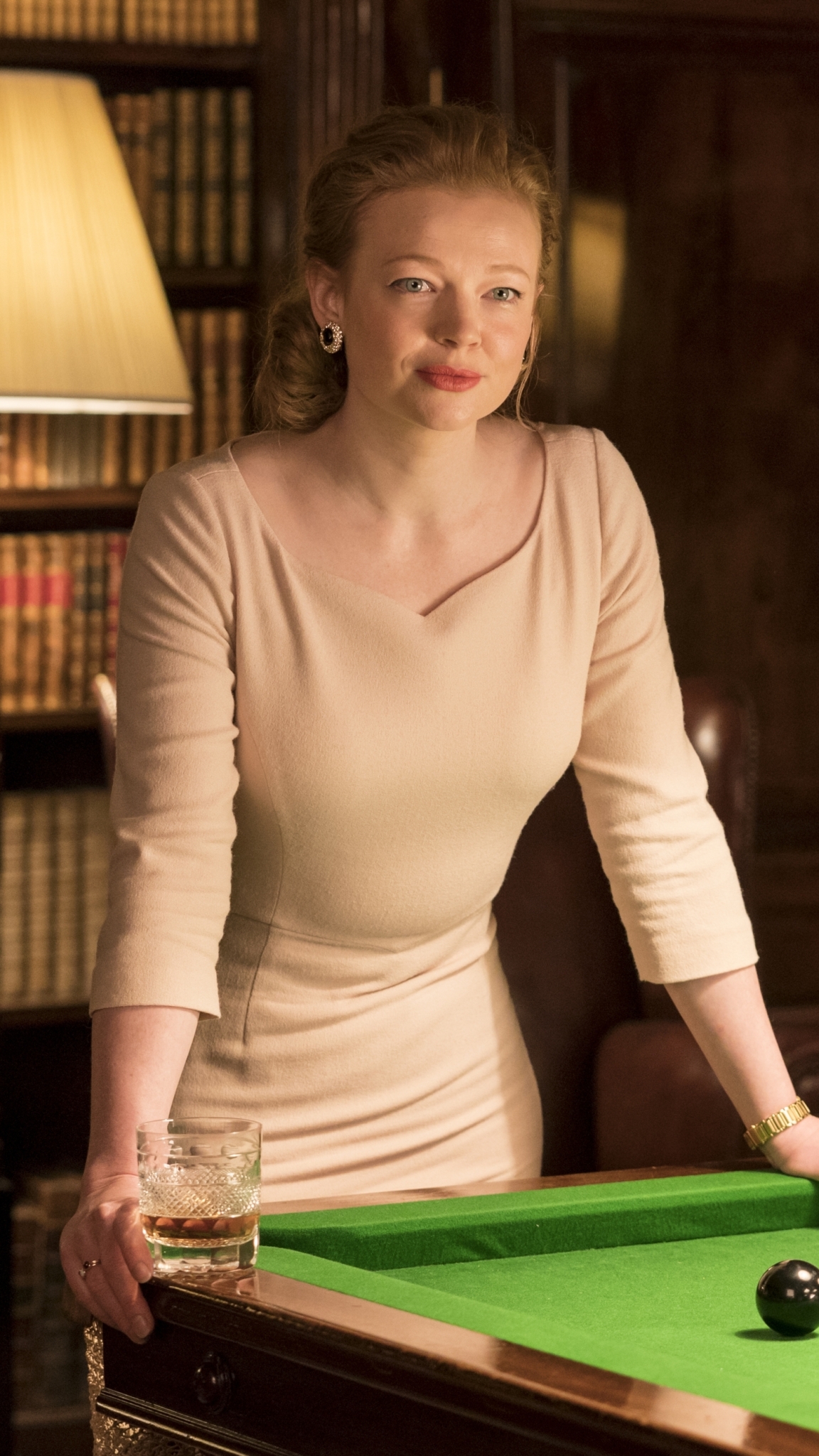 1152x2048 Sarah Snook Succession 4k 1152x2048 Resolution Wallpaper, HD ...