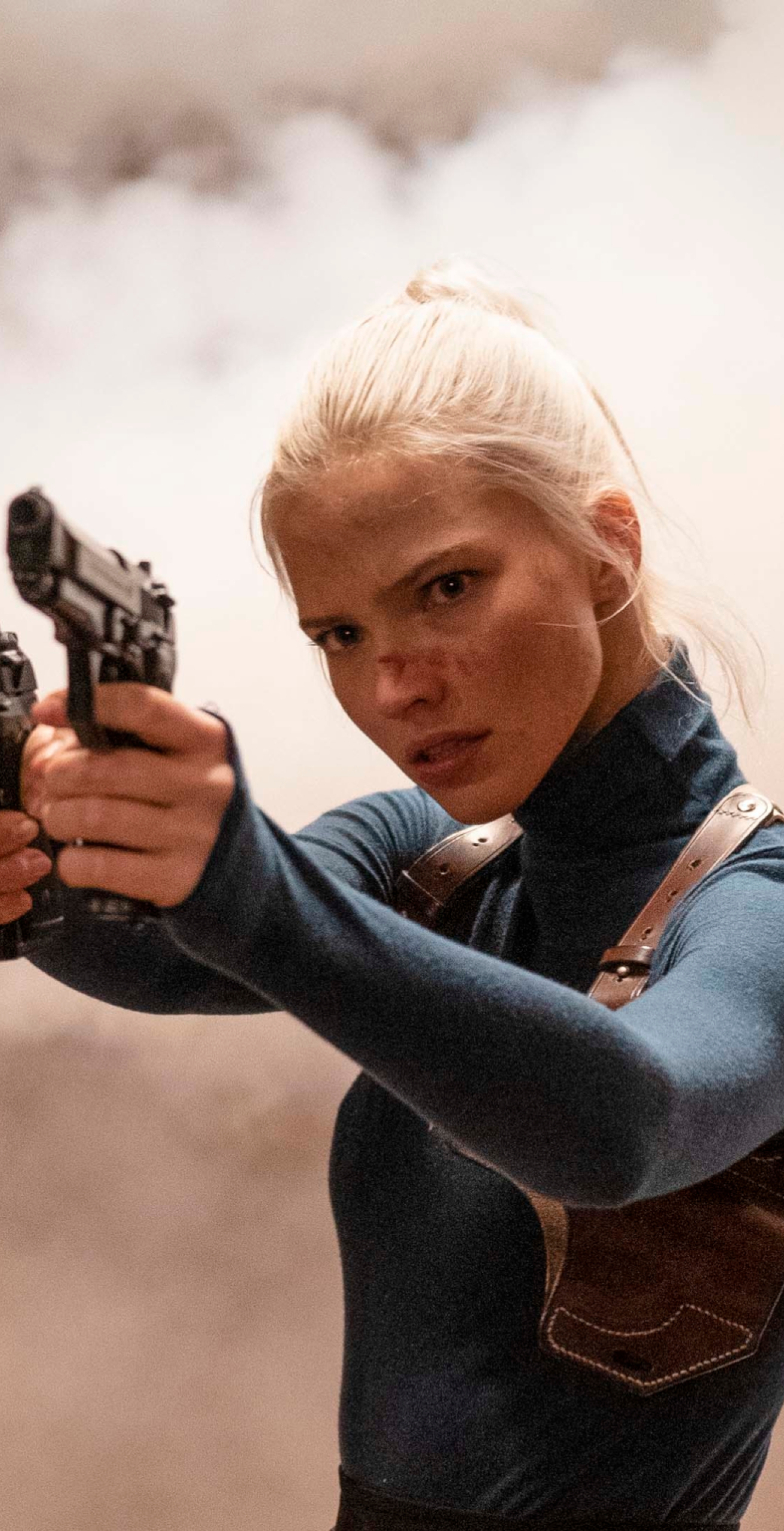 1312x2560 Resolution Sasha Luss In Anna Movie 1312x2560 Resolution ...