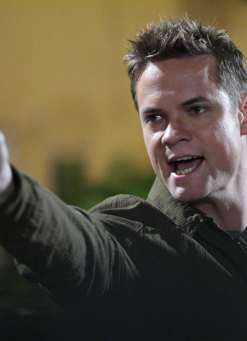 840x1160 shane west, actor, weapons 840x1160 Resolution Wallpaper, HD ...