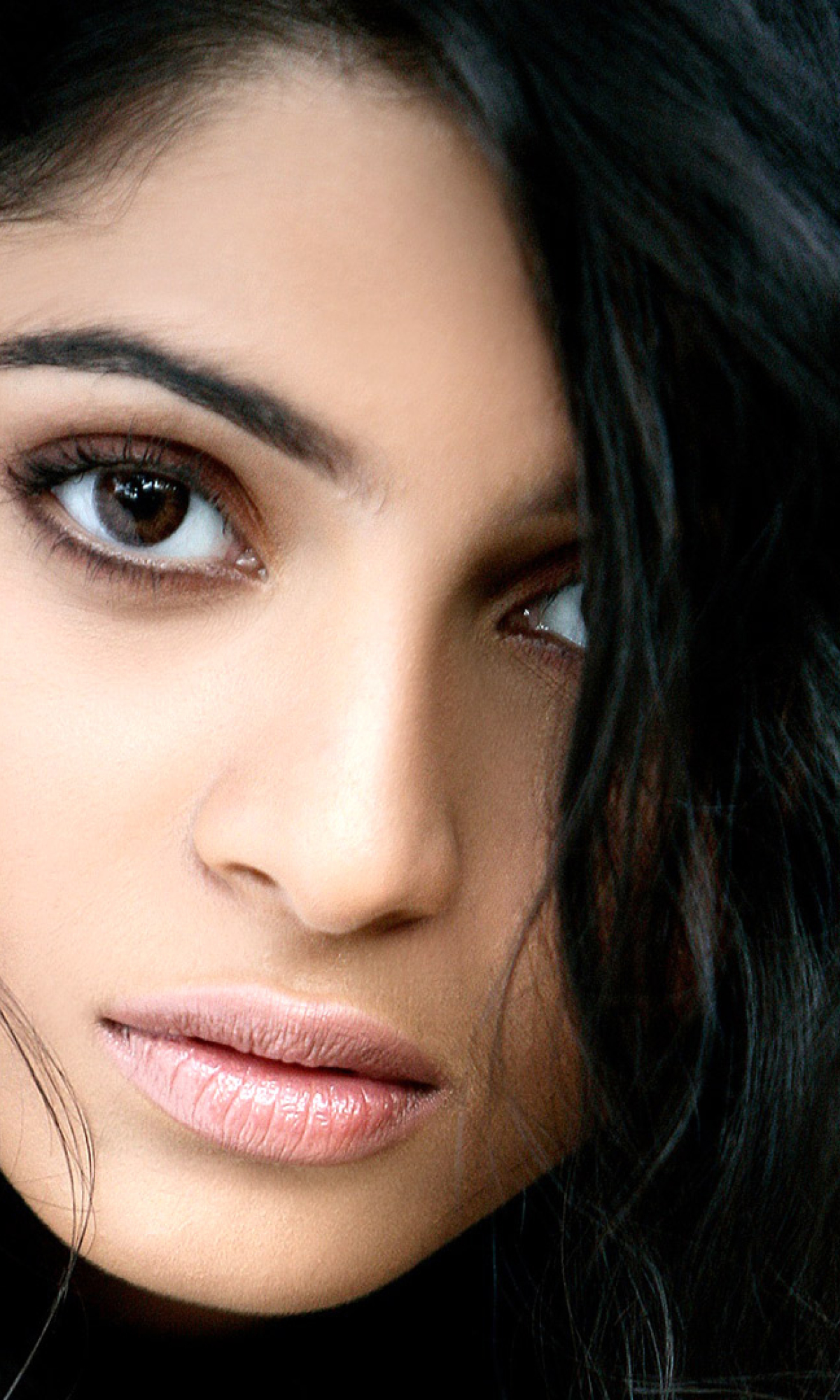 1200x2000 Resolution Sheena Shahabadi Close Up HD Pics 1200x2000 ...