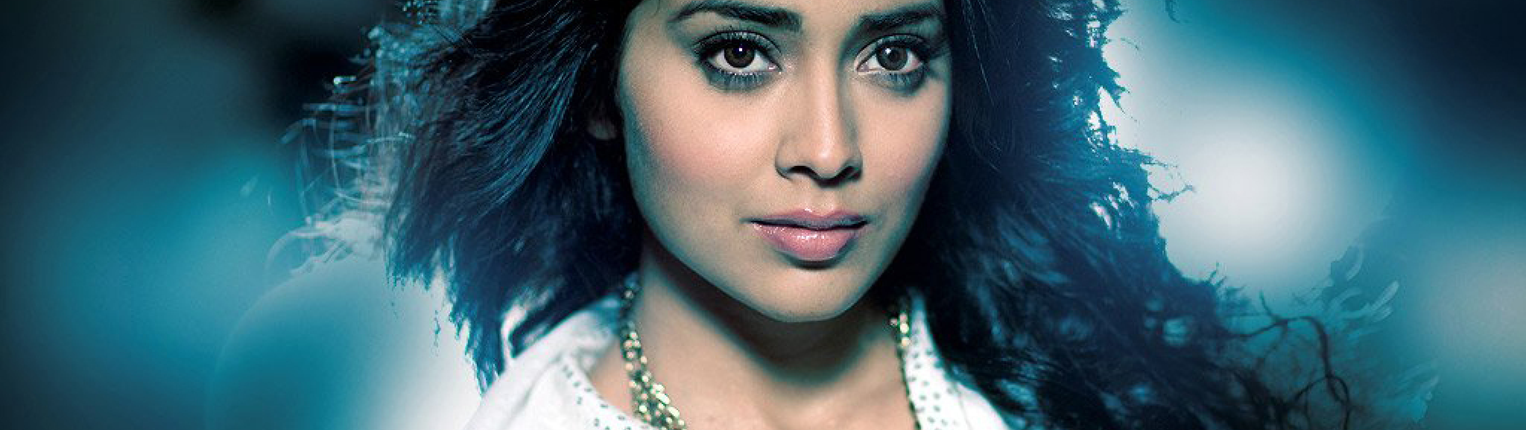 5120x1444 Resolution Shriya Saran In White HD Images 5120x1444 ...