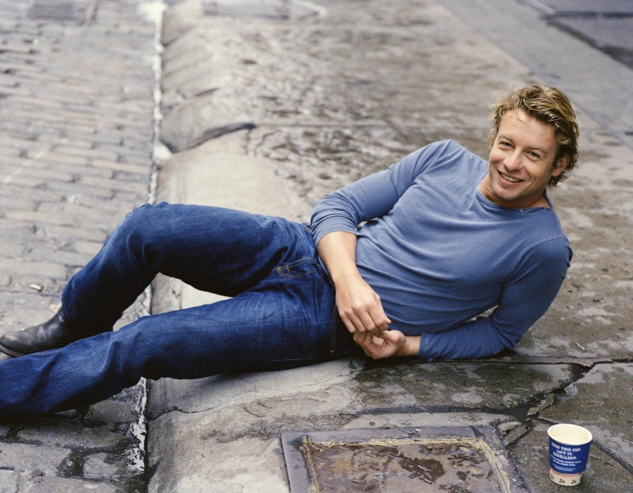 900x700 simon baker, actor, man 900x700 Resolution Wallpaper, HD Man 4K ...