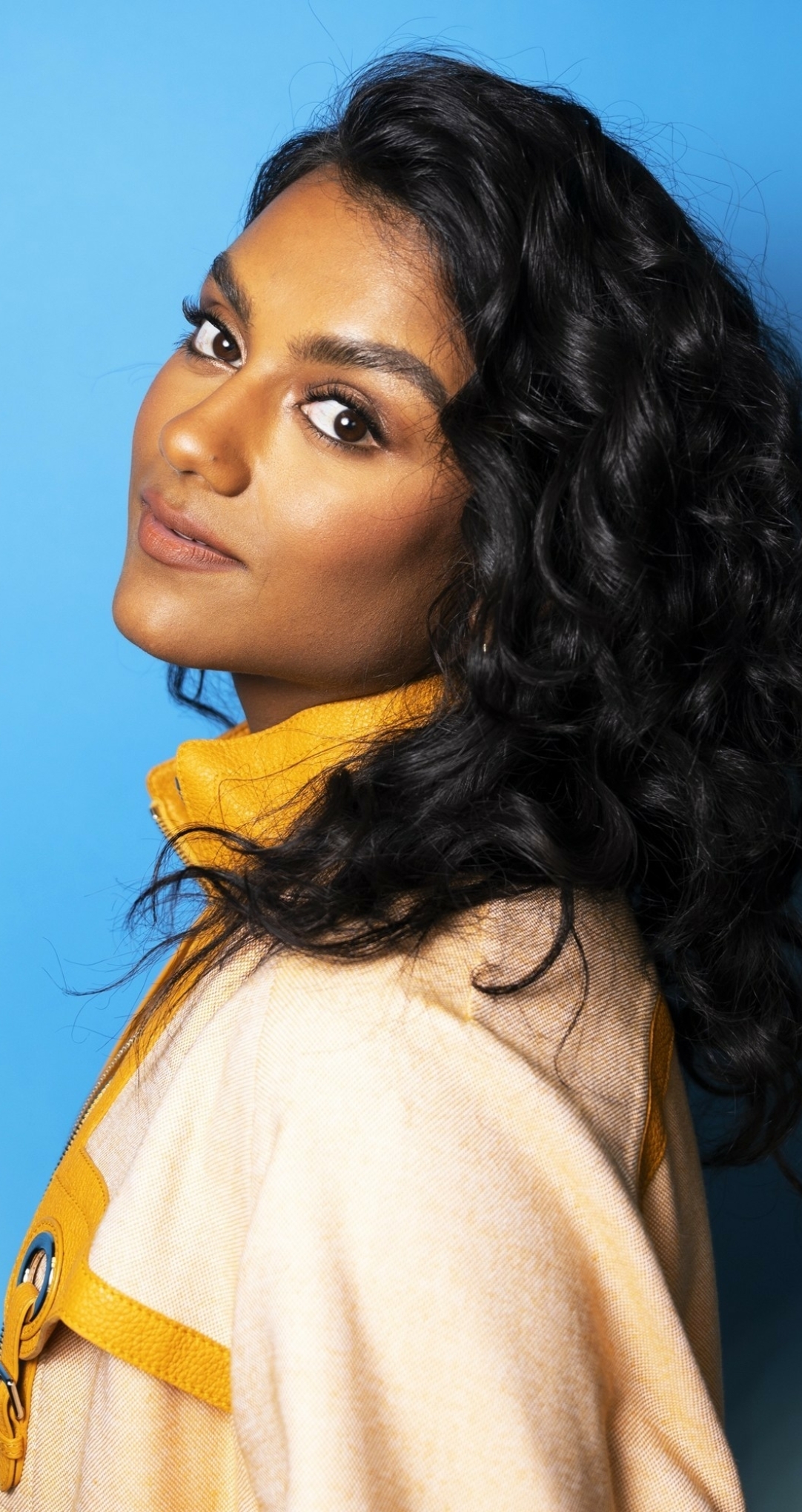 1082x2042 Resolution Simone Ashley Actress 2022 1082x2042 Resolution ...