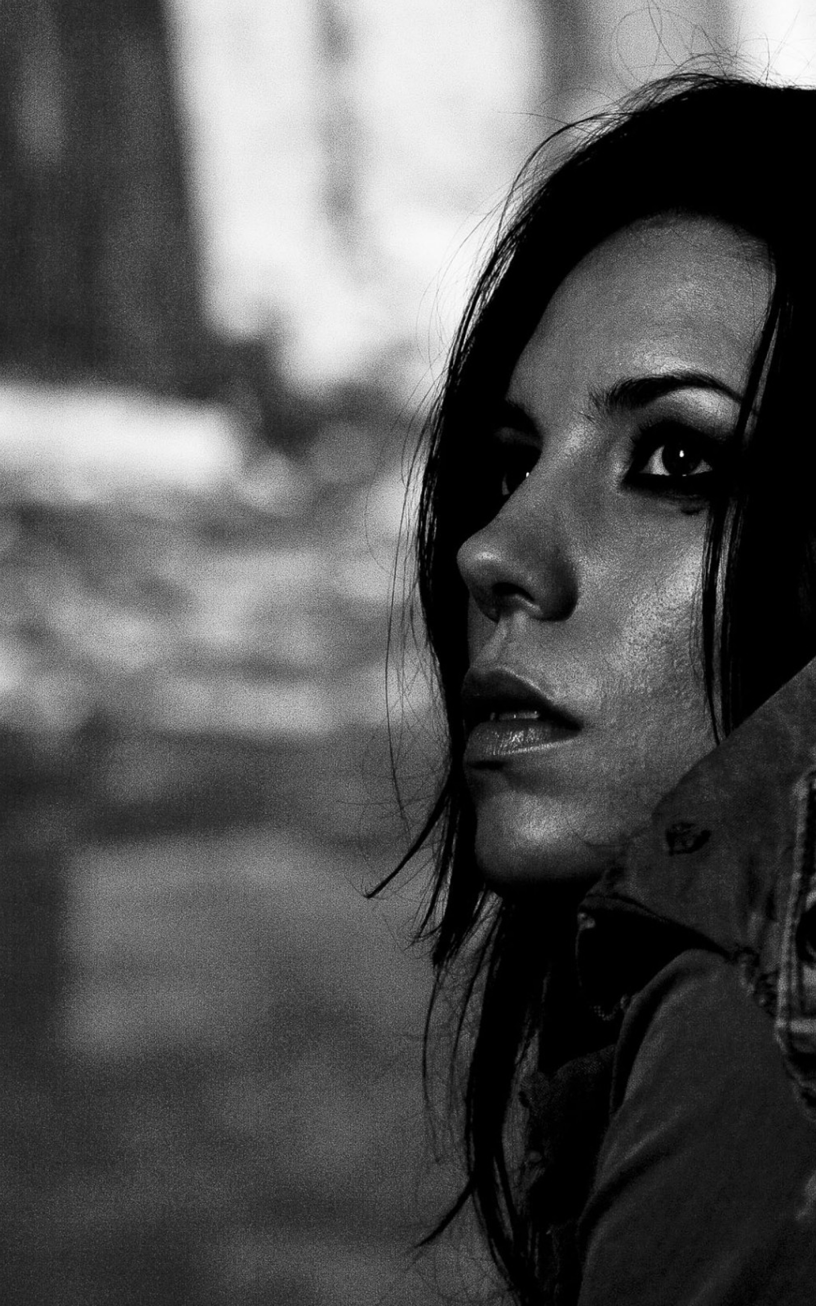 1600x2560 skylar grey, singer, black white 1600x2560 Resolution ...